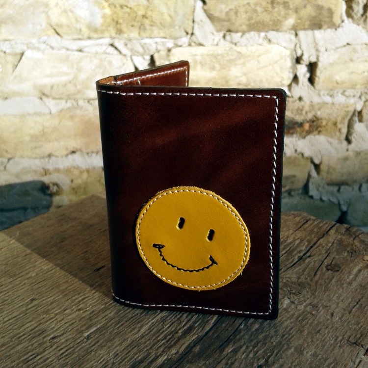 Credit Card Wallet For 4 Credit Cards With Yellow Smiley on Luulla